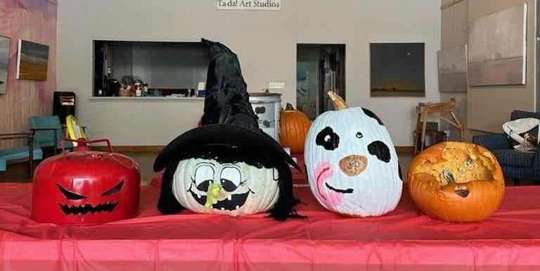 Chadron Open Art Announces Winners of Pumpkin Carving Contest – KCSR / KBPY