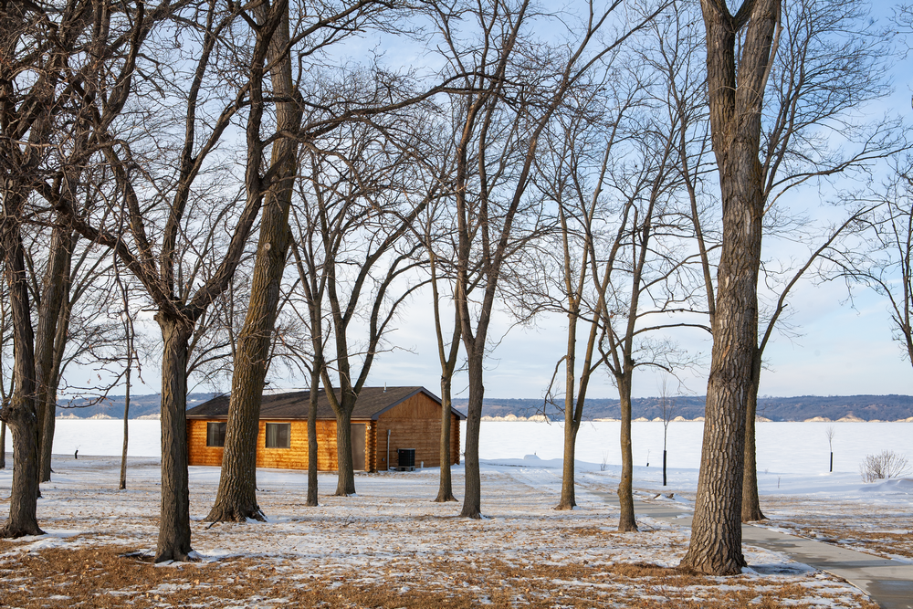 4 Cozy Winter Cabin Getaways at Nebraska State Parks – KCSR / KBPY