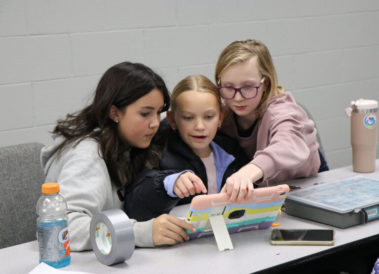 Fifth Graders Explore and Learn at Incredible STEM Day – KCSR / KBPY