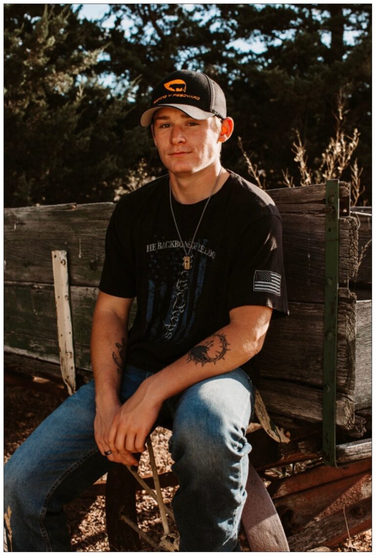 2025 Hay Springs High Graduates – KCSR / KBPY