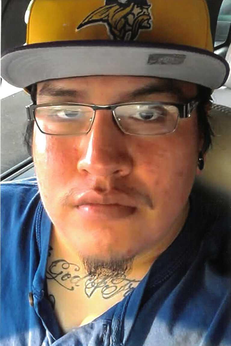 Derek Ten Fingers – KCSR / KBPY