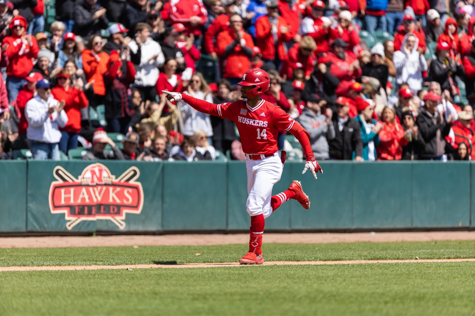 Matthews Called up by Houston Astros – KCSR / KBPY