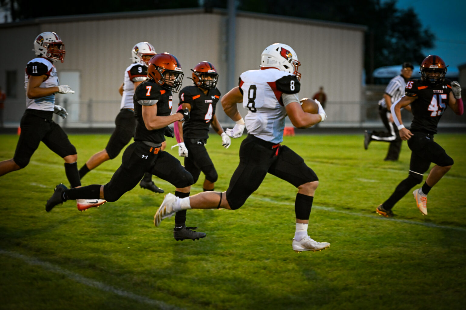 Cardinals Football Fends off Mitchell – KCSR / KBPY