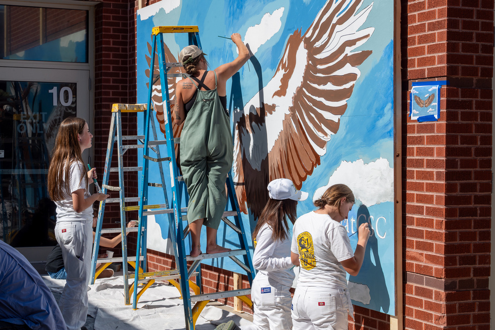 Perez Design Featured in Student Center Mural – KCSR / KBPY