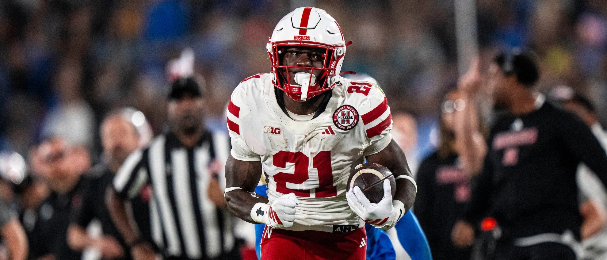 Johnson Named Maxwell Award Semifinalist; Named National Player of the ...