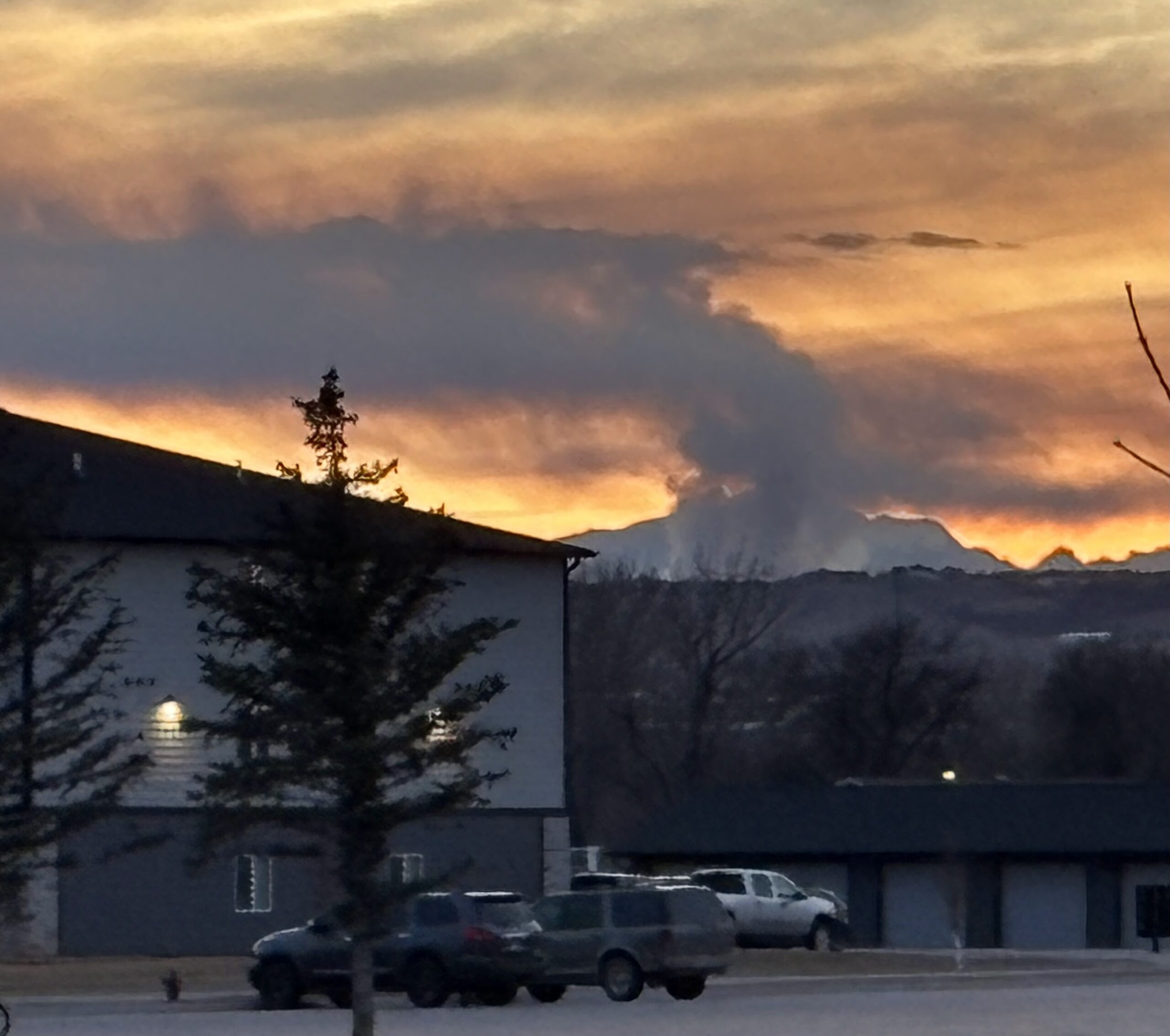 Update: Crews Stay Overnight Fighting Silver Mountain Fire – KCSR / KBPY